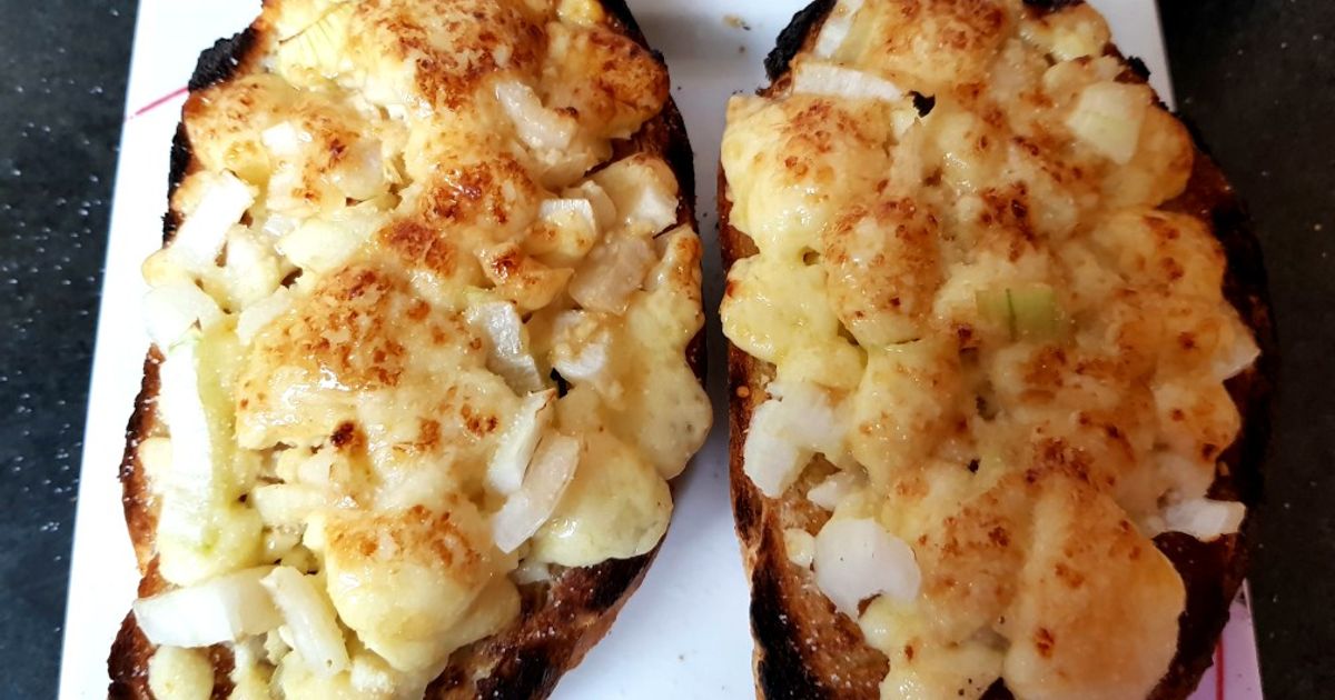 My Cheese & Onion On Tiger Bread Toast With Worcester Sauce Recipe by ...