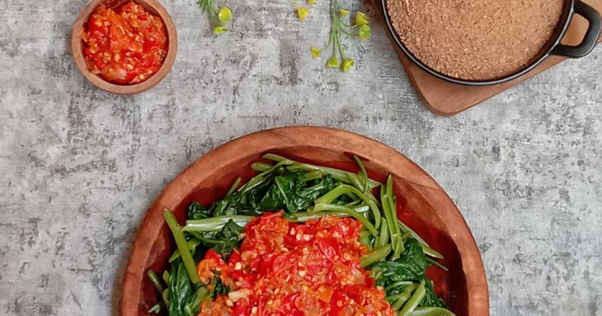 Resep Plecing Kangkung oleh Adelia Firdaus - Cookpad