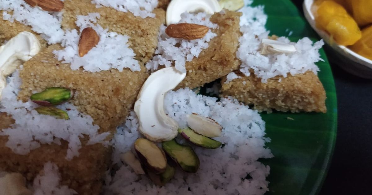 फणसाचे सांदण (Fanasache Saandan Recipe In Marathi) रेसिपी Dhanashree ...