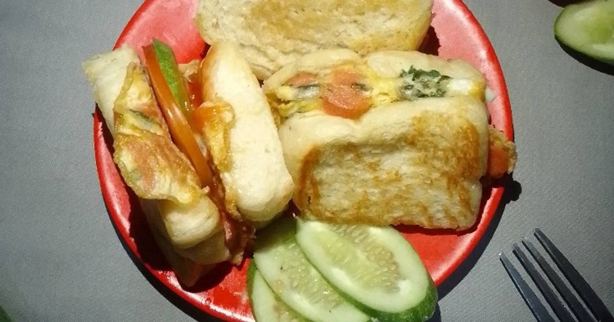 Resep Roti John Versi Roti Tawar oleh Nunu Ulfah - Cookpad