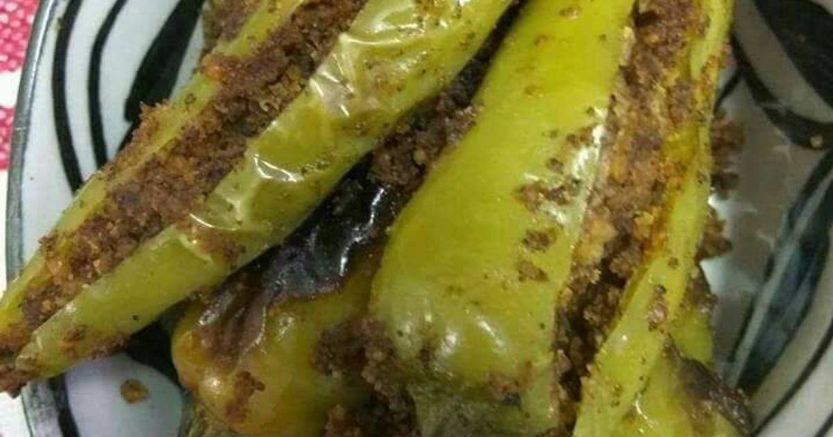 Poppy And Coconut Stuffed Large Chilli Recipe by Pankhuri Gupta - Cookpad