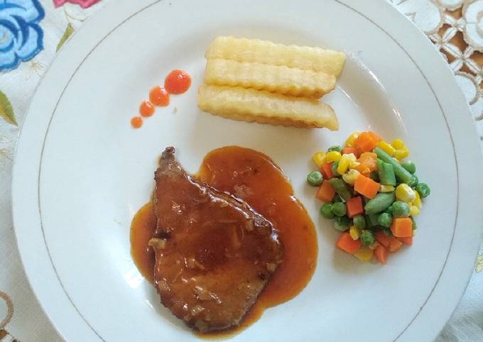 Resep Beef steak sederhana oleh Dini Irawan - Cookpad