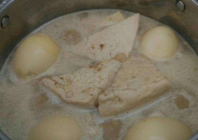 Resep Terik telur tahu putih oleh susi sigit riyanto - Cookpad