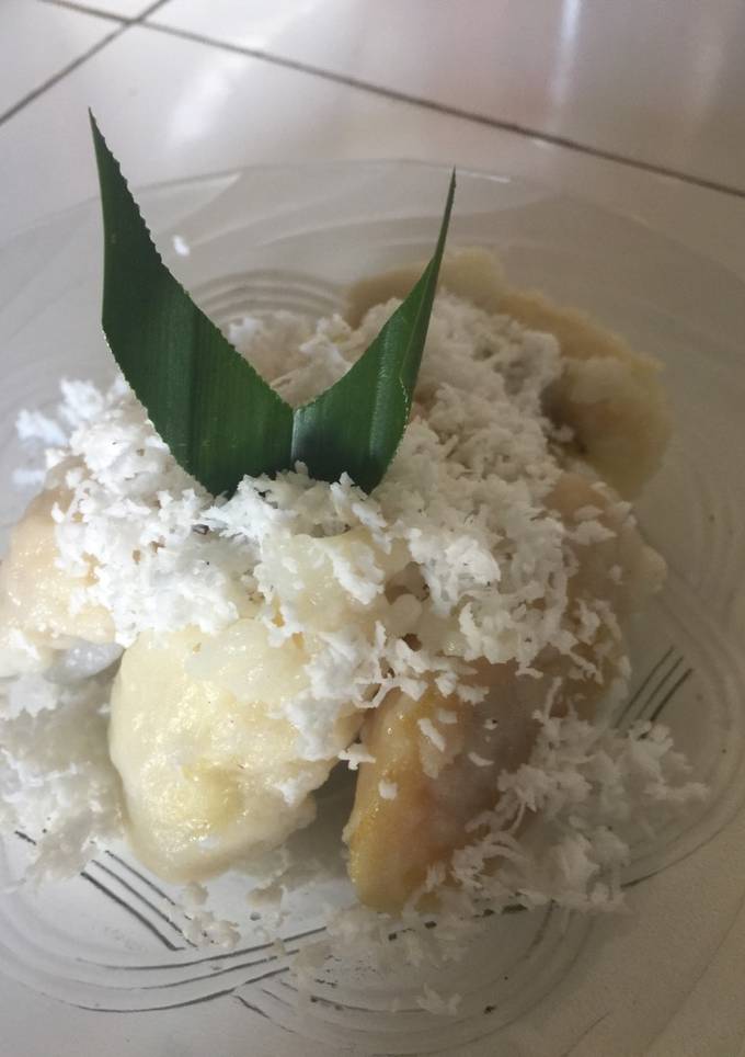 Resep Kue pisang Rai (jajanan khas bali) oleh Tari Mentari Baxter - Cookpad