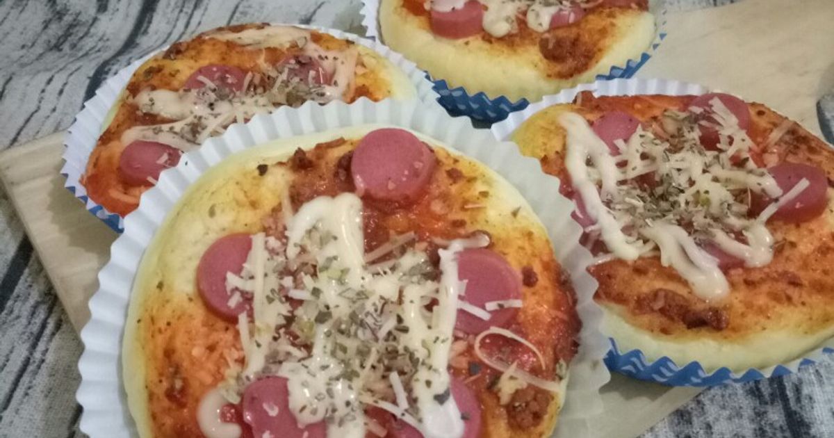 Resep Pizza Mini oleh Rika Febriyanti - Cookpad