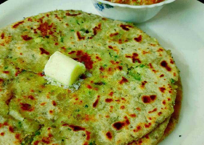 Instant Matar Paneer Paratha Recipe by Swati Keshri 👩‍🍳 - Cookpad