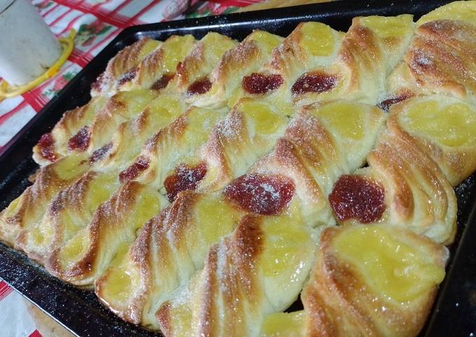 Facturas ricas y muy fácil Receta de Yaki Garcia- Cookpad