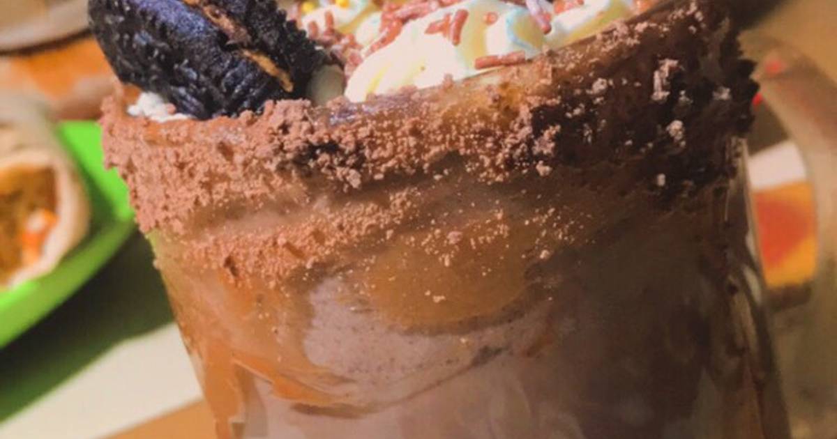Oreo freak shake Recipe by Masju’s cuisine - Cookpad