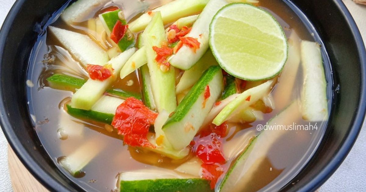 Resep Asinan Buah (Mangga+Timun) oleh Dwi Muslimawati - Cookpad