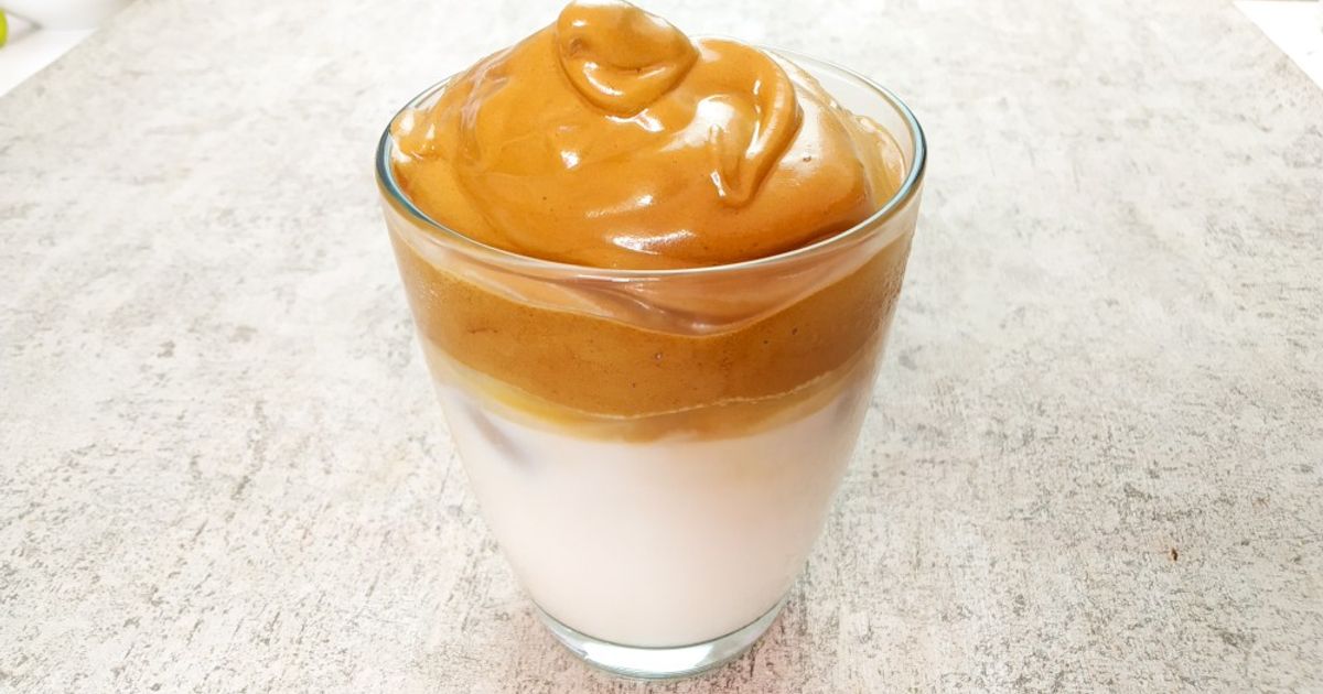 Resep Dalgona Coffee (400 Coffee) oleh Cookingliciouss - Cookpad