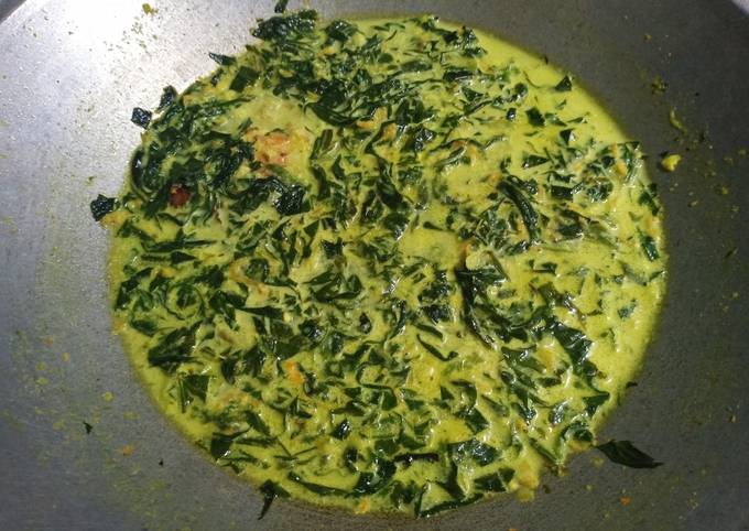 Resep Gulai daun singkong simple oleh Sarah Cahyawati - Cookpad