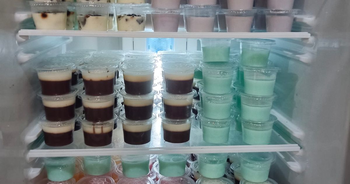 Resep Puding Coklat Vla Vanilla oleh Waliyyul Azmiati - Cookpad