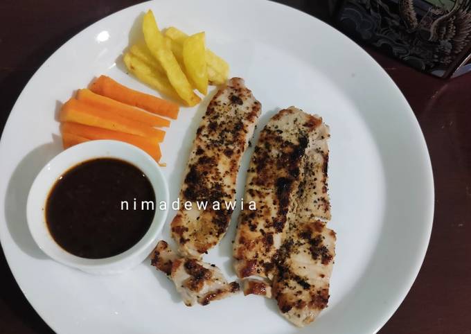 Resep Tuna Steak With Black Pepper Sauce Oleh Wawia Ni Made Cookpad