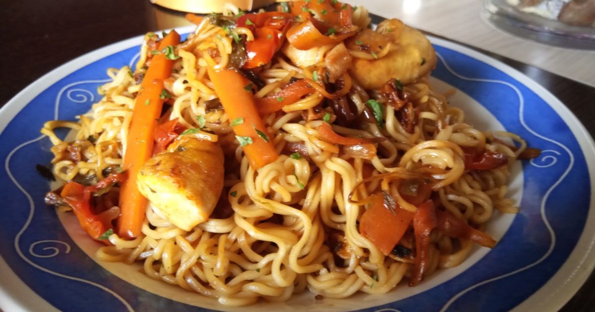 Wok noodles de pollo - 72 recetas caseras- Cookpad