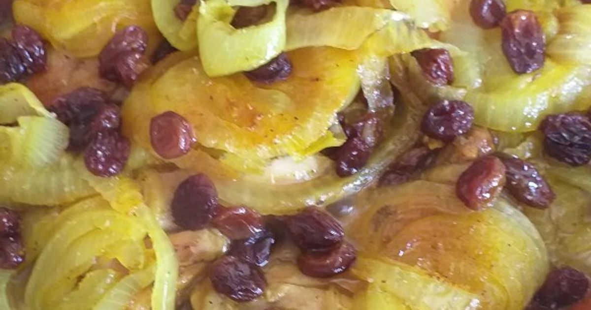 Ricetta Tajin Di Pollo Con Cipolla E Uva Secca di Cucina Marocchina ...