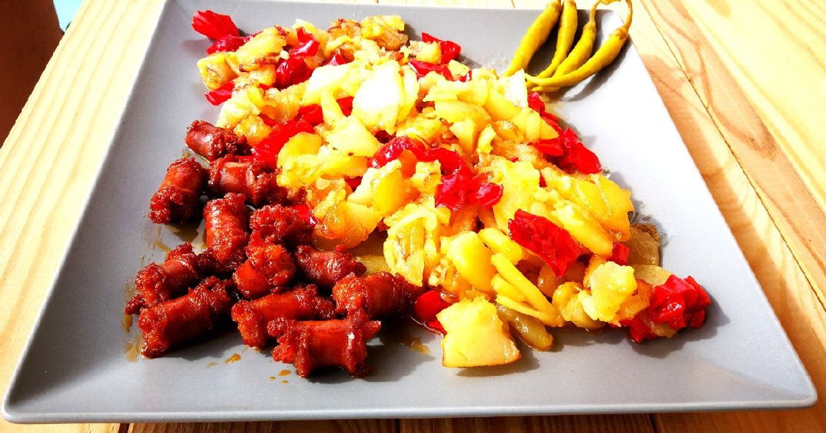 Chistorra Con Patata Y Pimiento A La Sartén 🌶 🥔 Receta de "cocinar con ...