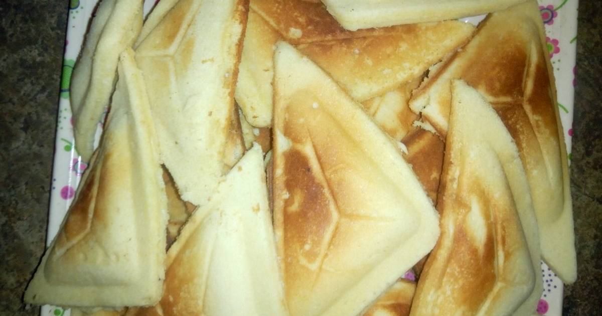 Soft toasted cake Recipe by Maryam Zubayr - Cookpad