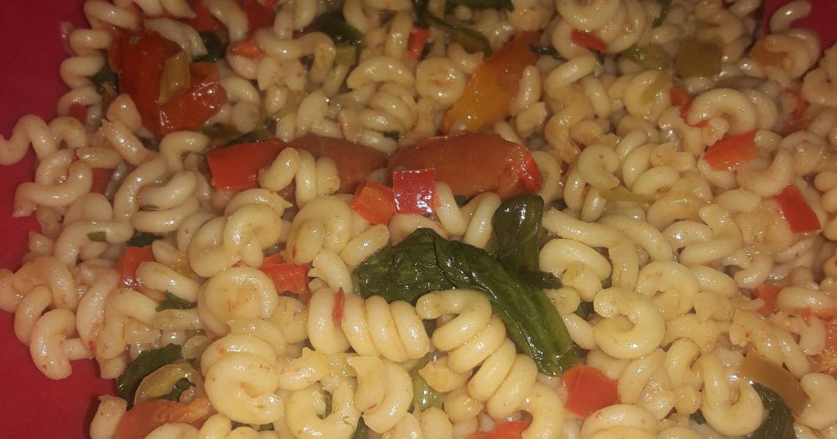 Fusilli a la florentina Receta de Noelia Alicia Gotte- Cookpad