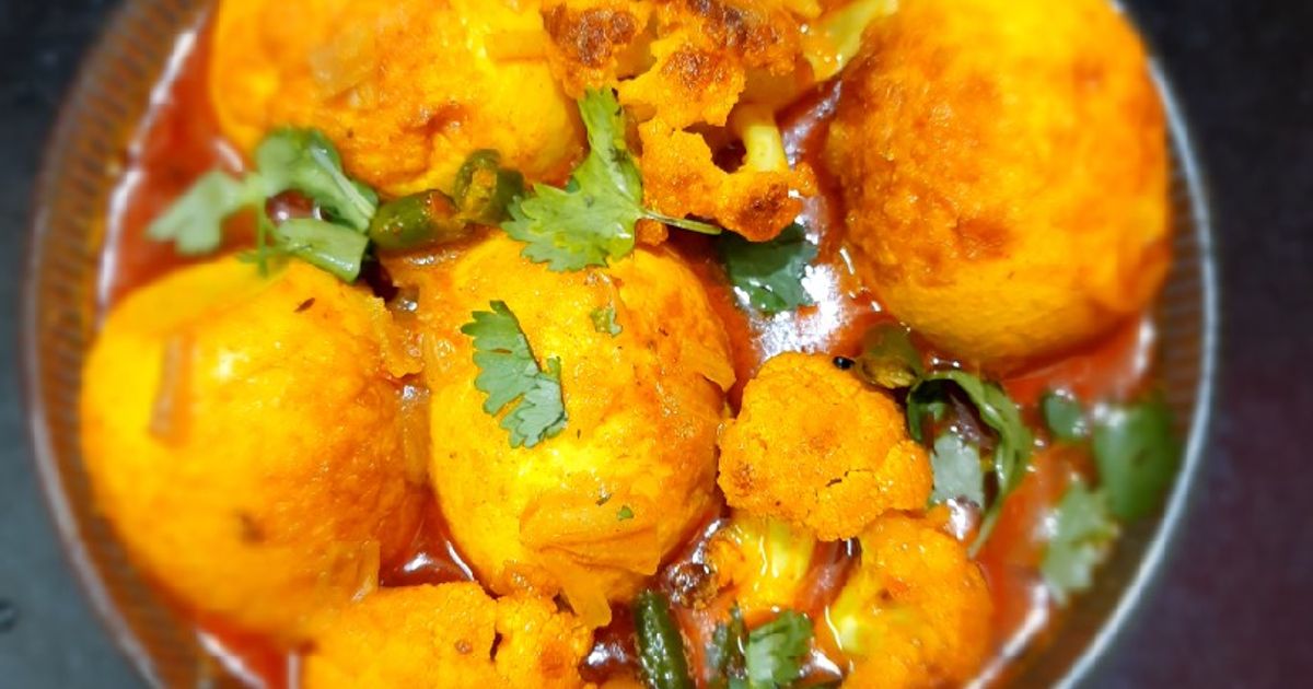 Rumki Mondal দ্বারা হাঁসের ডিমের আলু ফুলকপি দিয়ে ঝোল (Hanser Dimer Aloo Foolkopi Diye Jhol ...