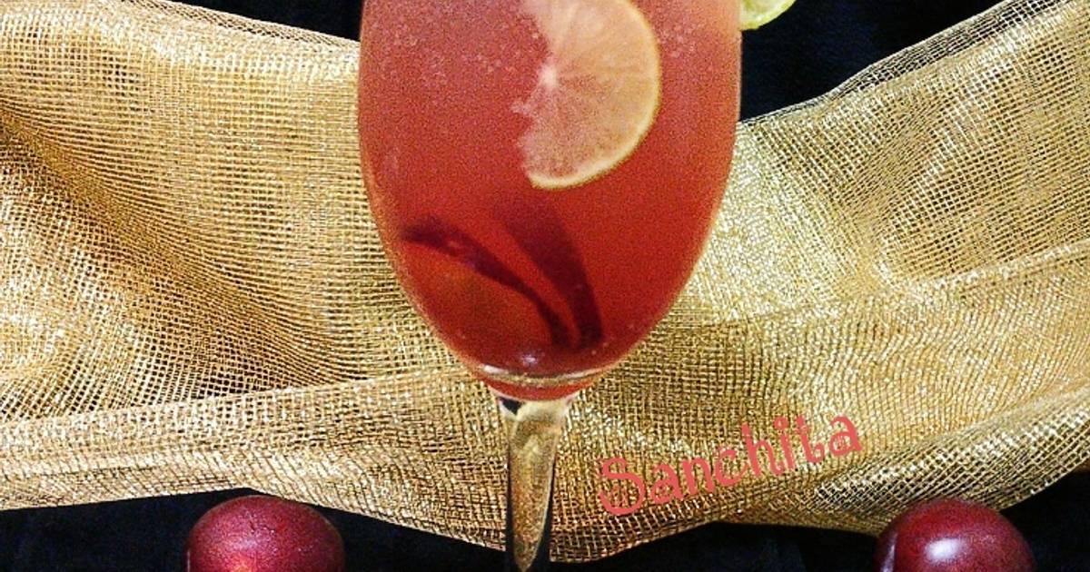 Fresh Plum Mocktail Recipe by Sanchita Mittal - Cookpad