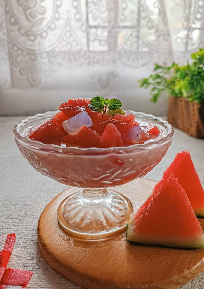 Resep Es Semangka Susu (plant based) oleh laily meilia sari - Cookpad
