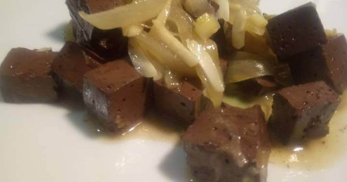 Sangre encebollada Receta de Miguel Ferrer Alberich- Cookpad