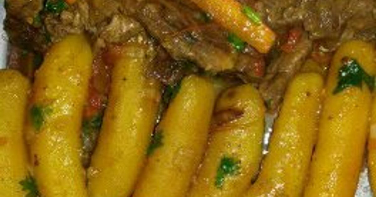 Matoke And Beef Stew Recipe by Winny Edward - Cookpad