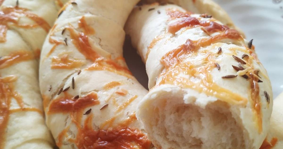 12 egyszerű és finom sajtos sós kifli recept - Cookpad receptek