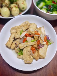 Resep Tahu Goreng Garlic Chili oleh Madu Retno - Cookpad