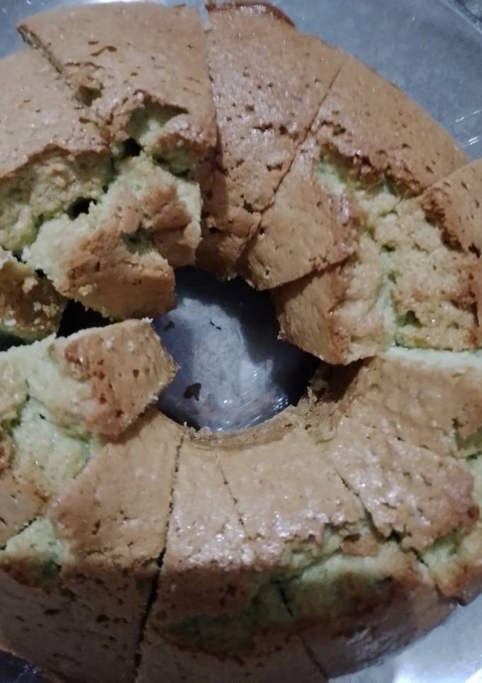 Resep Cake Sponge Pandan Takaran Sendok oleh Dyah Umiyarni - Cookpad