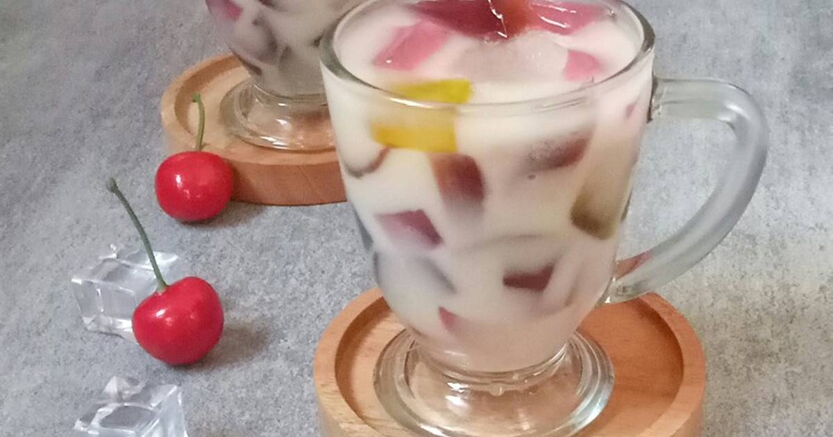 Resep Es Jelly Yakult oleh UmmuZia - Cookpad