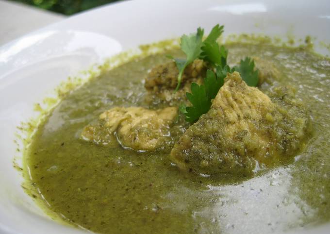 Green Chicken Gravy Recipe by Joh Miljo - Cookpad