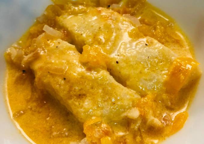 Pan-Cooked White Fish in Creamy Sauce Recipe by SpottedByD - Cookpad