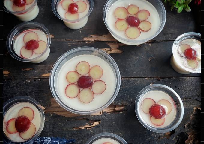 Resep Puding Sutra Buah Anggur oleh Widjie Astuti - Cookpad