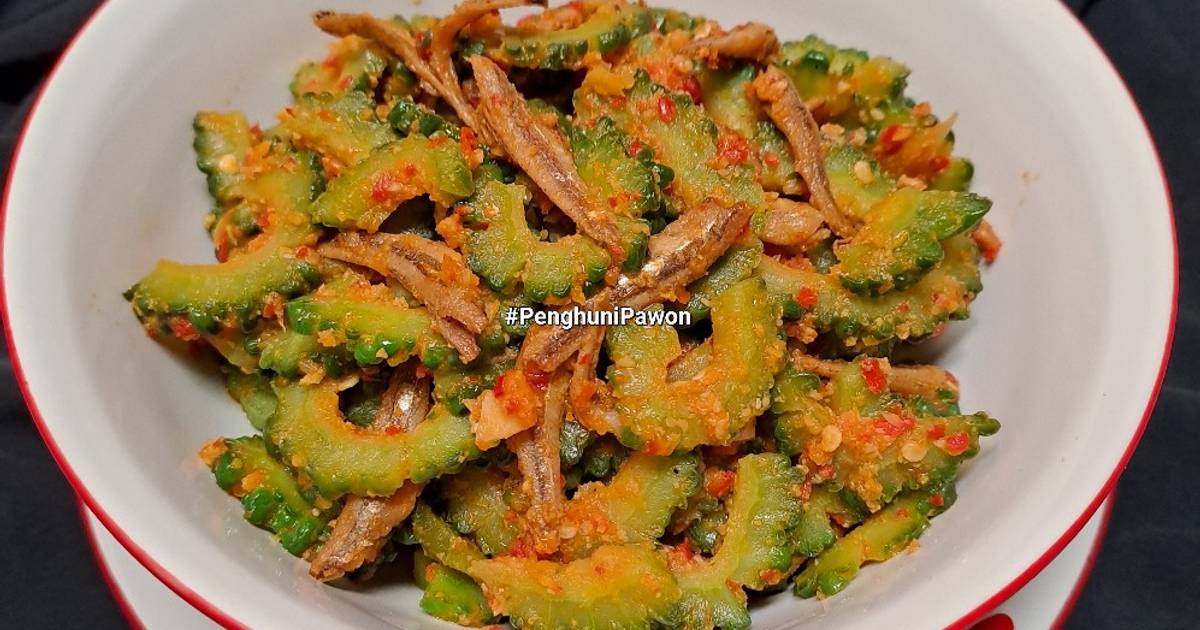 Resep Tumis Pare Ikan Teri oleh Siti Zulfa Sentyaki - Cookpad
