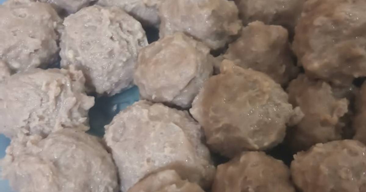 Resep Bakso lezat dan kenyal oleh Ratnawati.Fathimah. Aufan. - Cookpad