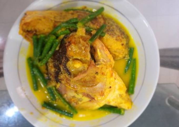 Resep Gulai kepala kakap oleh Utari Graha - Cookpad