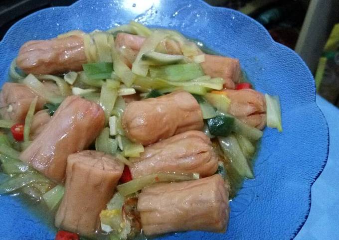 Resep Sosis Goreng Saus Labu Siam Pedas Manis oleh Aldila Putri - Cookpad