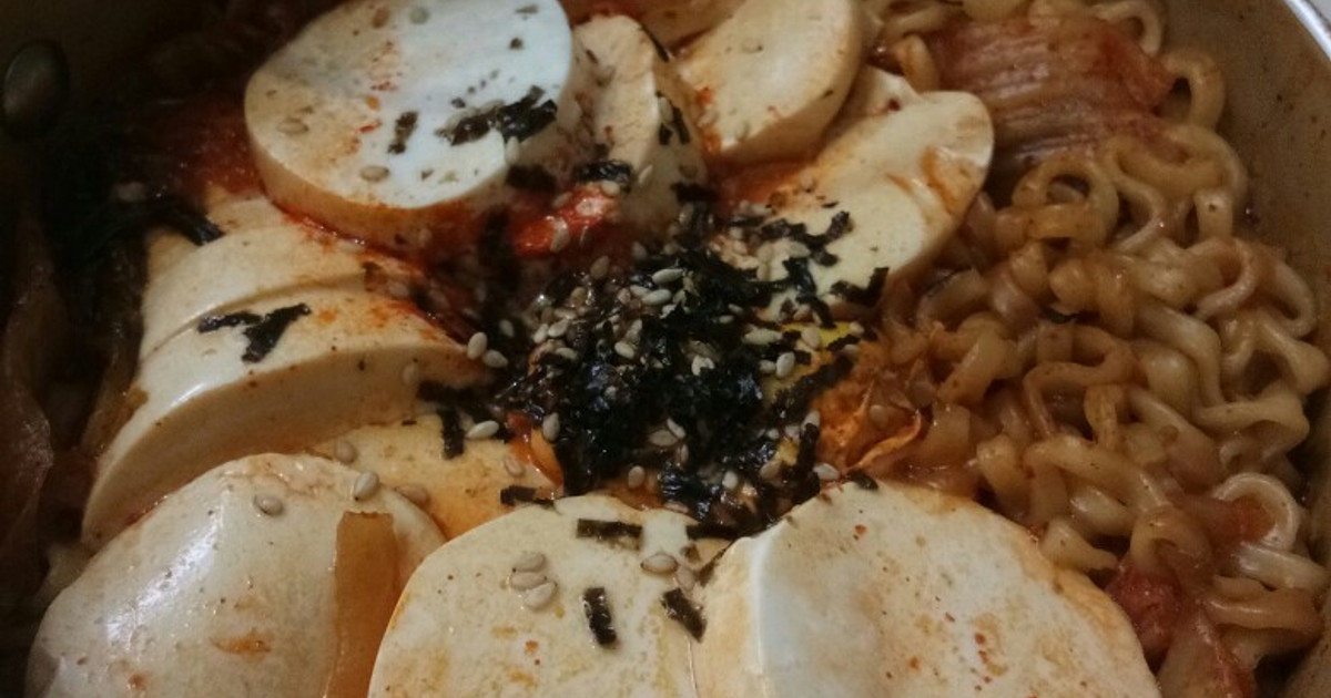 Resep Samyang Tofu + Kimchi oleh Zilloy Kitchen - Cookpad