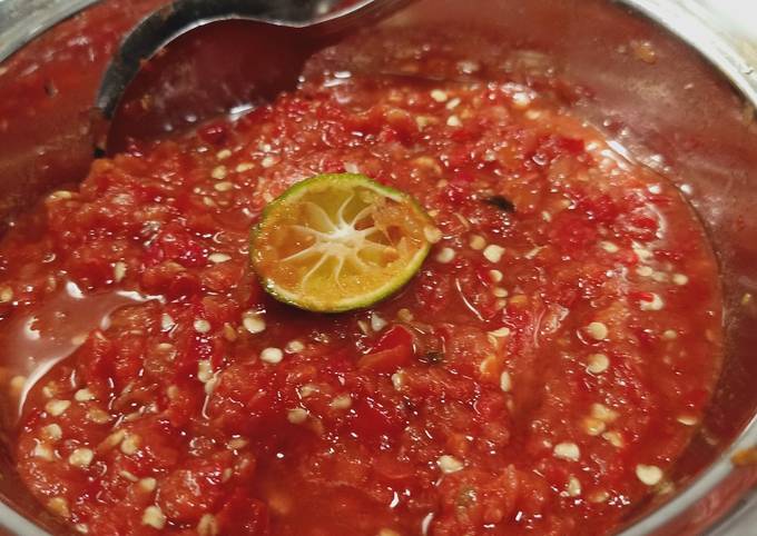 Resep Sambal Tomat Segar Oleh Rusia Esterlina Cookpad