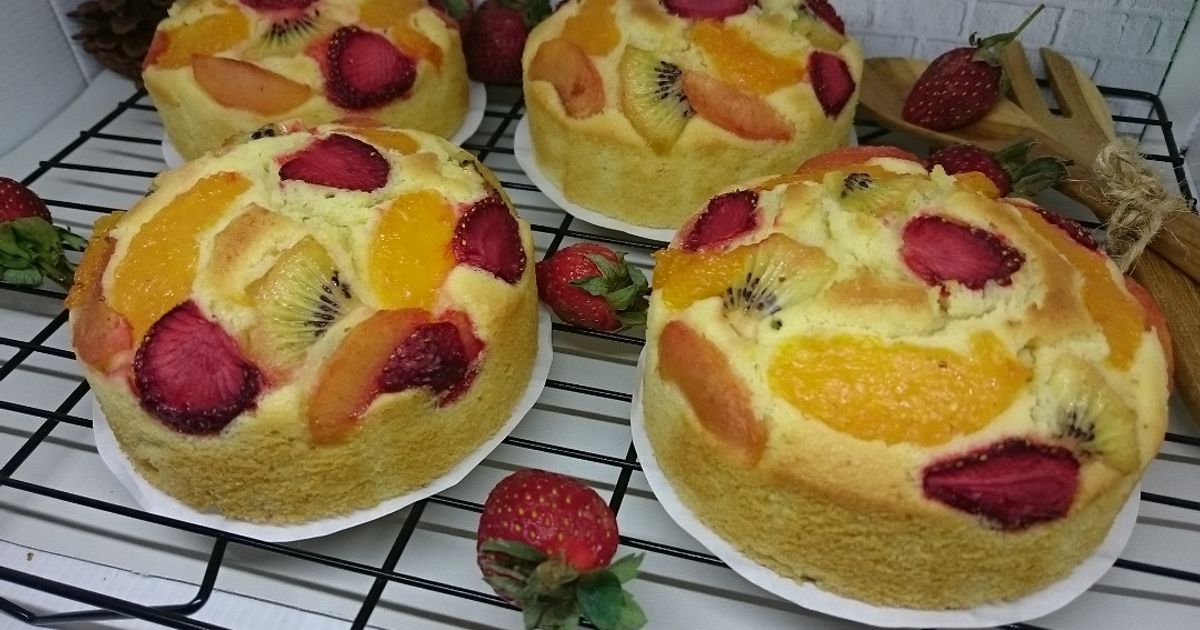 Resep 83. Fruits Pastry Cake oleh Olivia Ayu Pramita - Cookpad