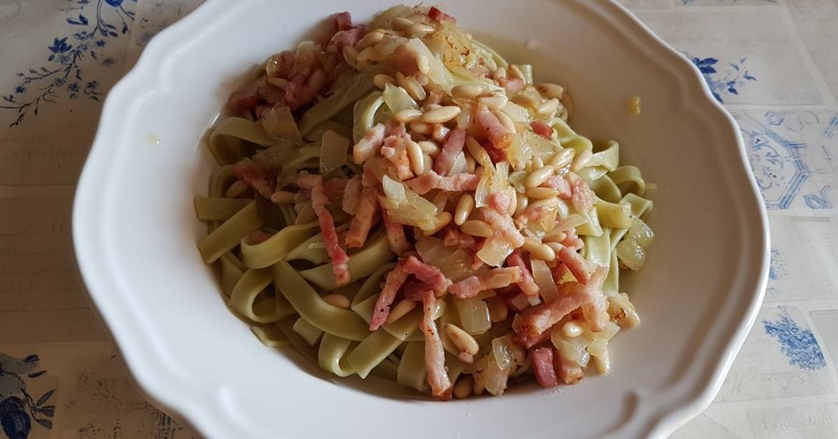 Pasta de espinacas con salteado de bacon y piñones Receta de David ...