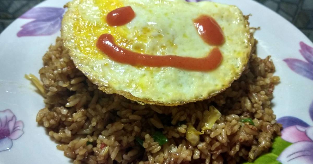 Resep Nasgor simple oleh F.Adillah - Cookpad