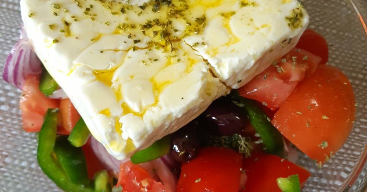 Χωριάτικη σαλάτα Ελληνική !! Συνταγή από τον/την Aggeliki Pitsadiotis ...