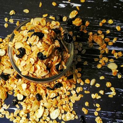 Resep Simple Homemade Granola 5 bahan (murah, sehat, aman) oleh Shepty ...