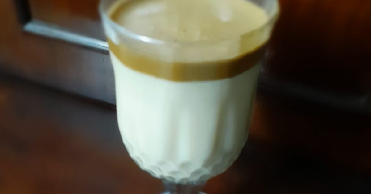 Dalgona Coffee Recipe by Shitu Malhotra Puri - Cookpad