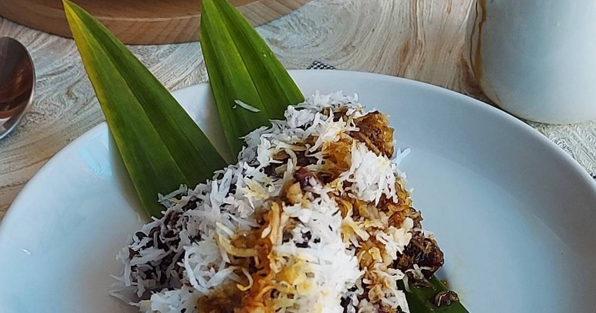 Resep Lupis Ketan Hitam oleh Bunda AtBy - Cookpad