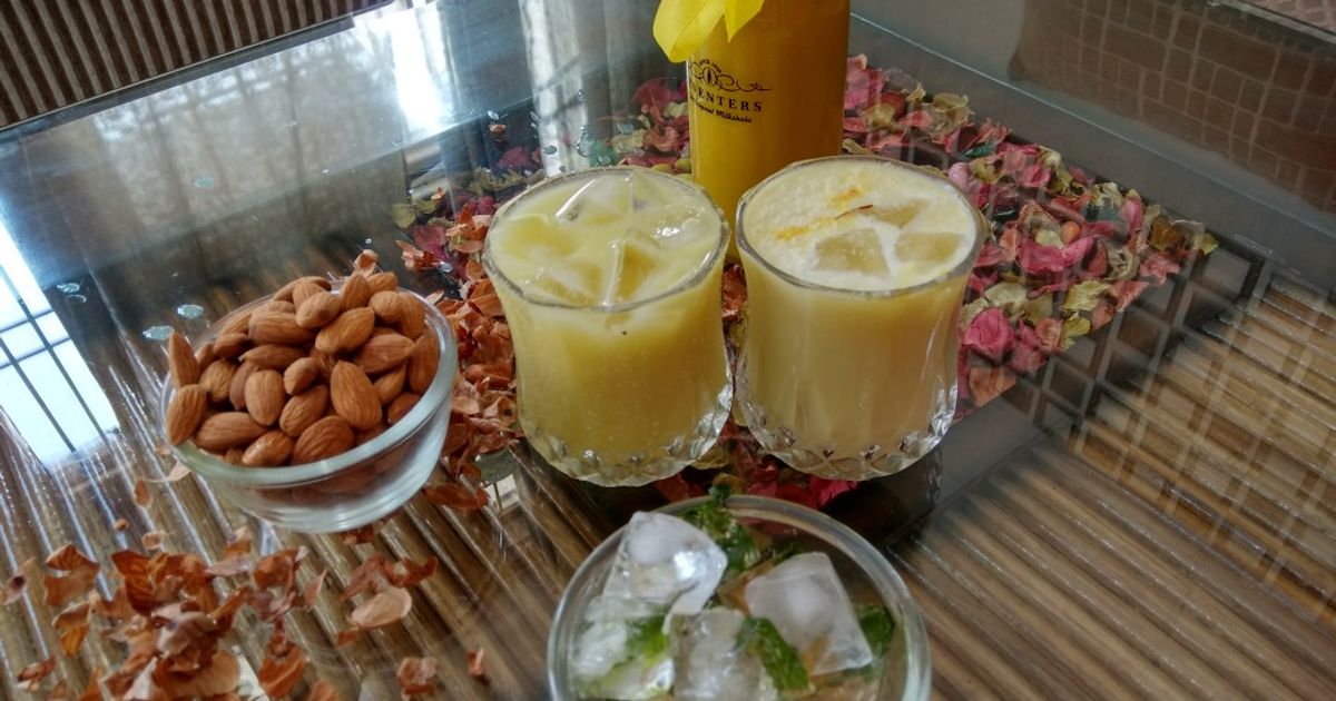 Badam And Kesar Sharbat Recipe by Dr. Sharda Sharma - Cookpad