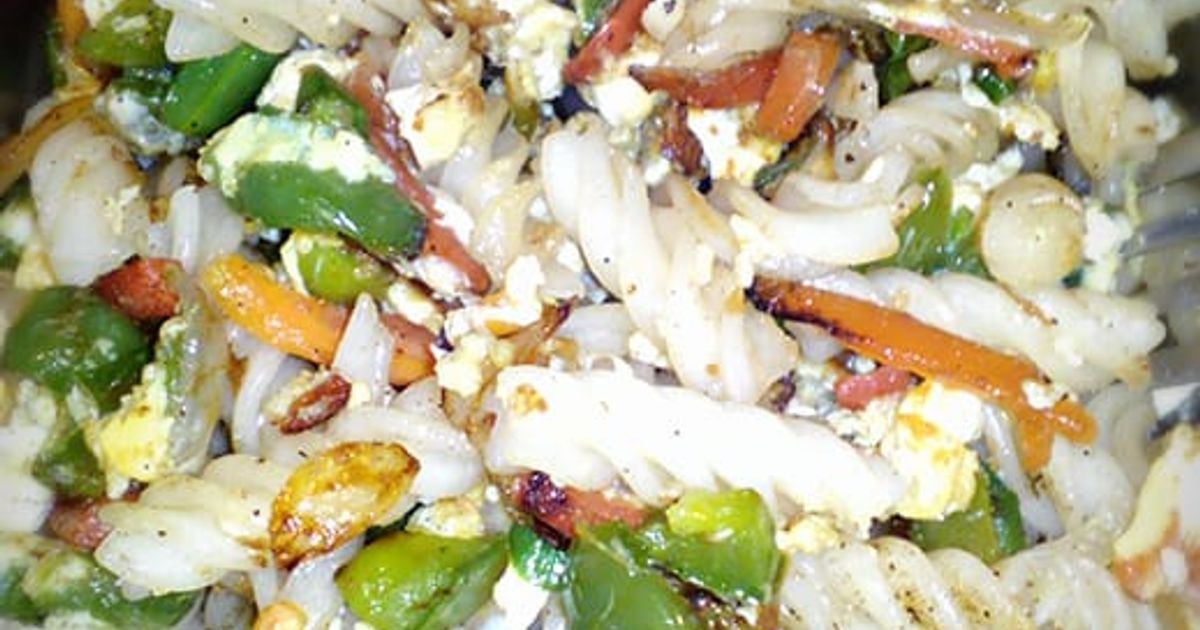 Egg Mix Vegetable Pasta Recipe by Trisha pramanik - Cookpad
