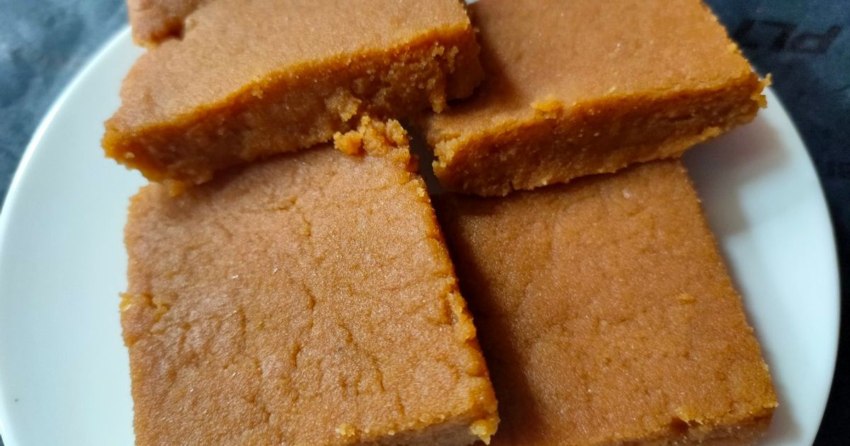 Sukhadi Recipe by Priyangi Pujara - Cookpad